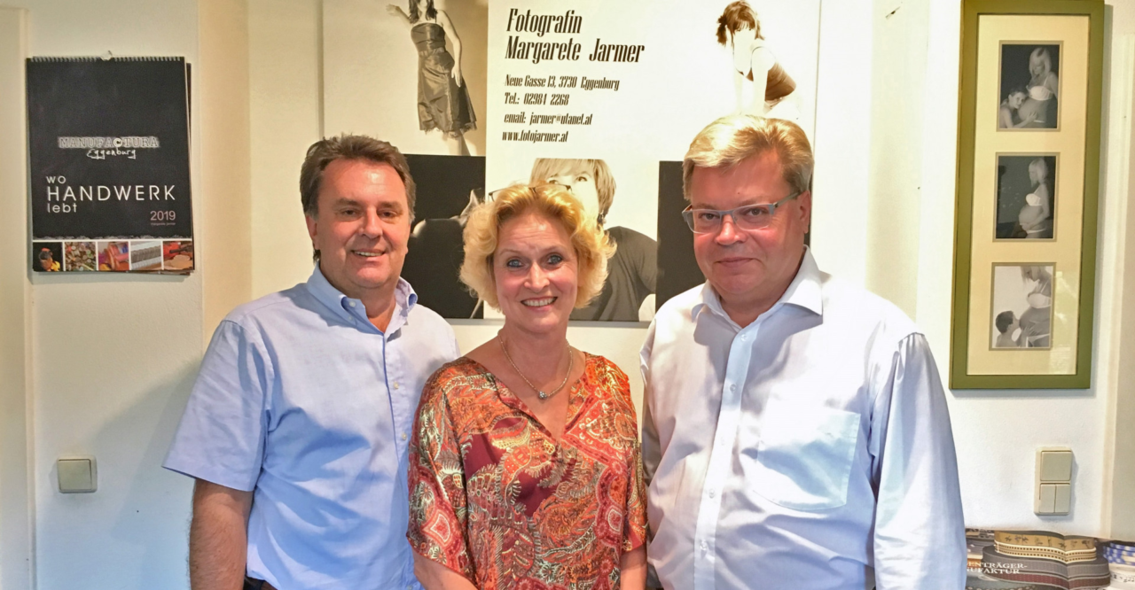 Wirtschaftsbund NÖ besuchte Fotografin Margarete Jarmer ...